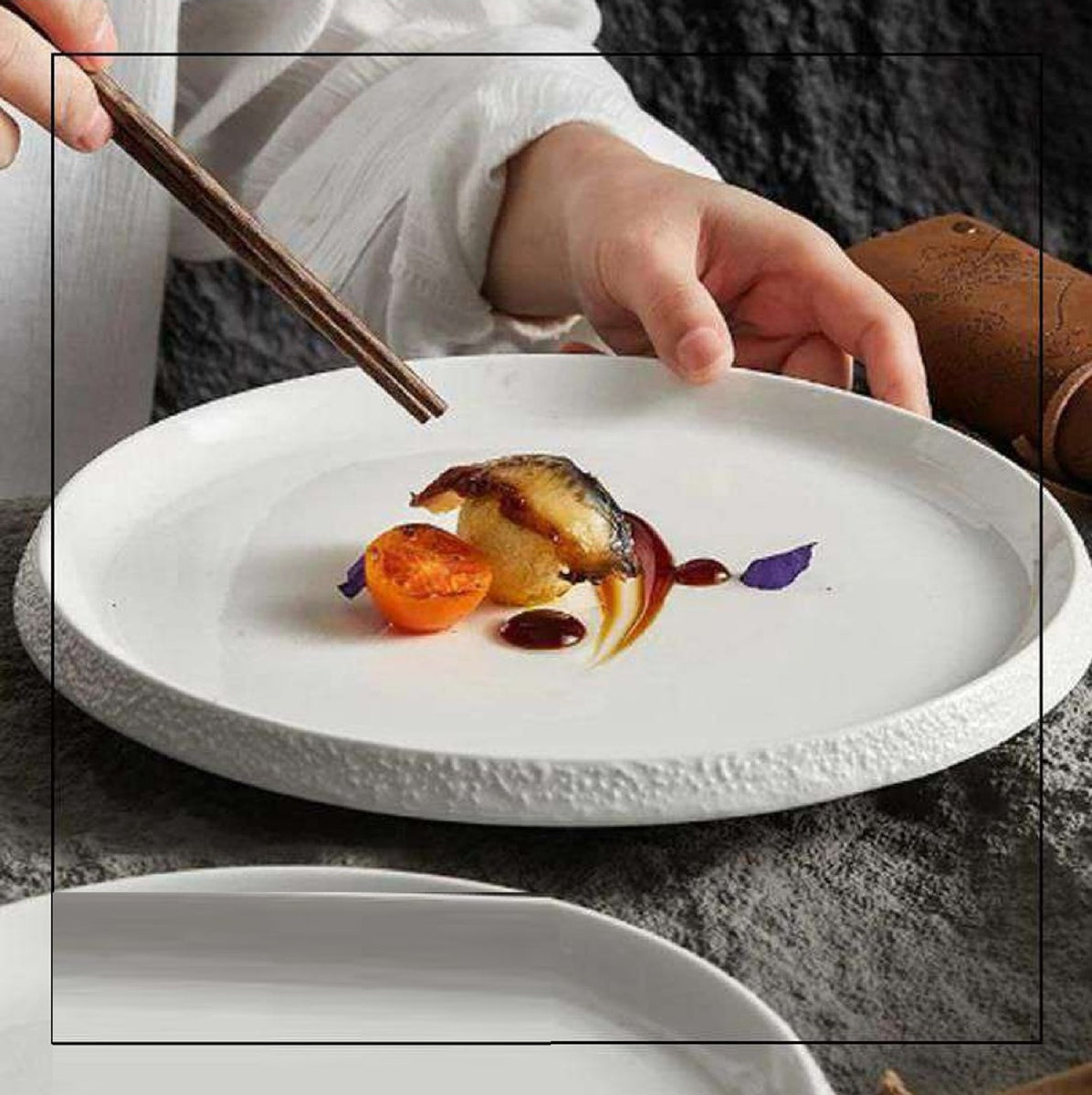 Roka White Matt Edge Plate – Bar Box